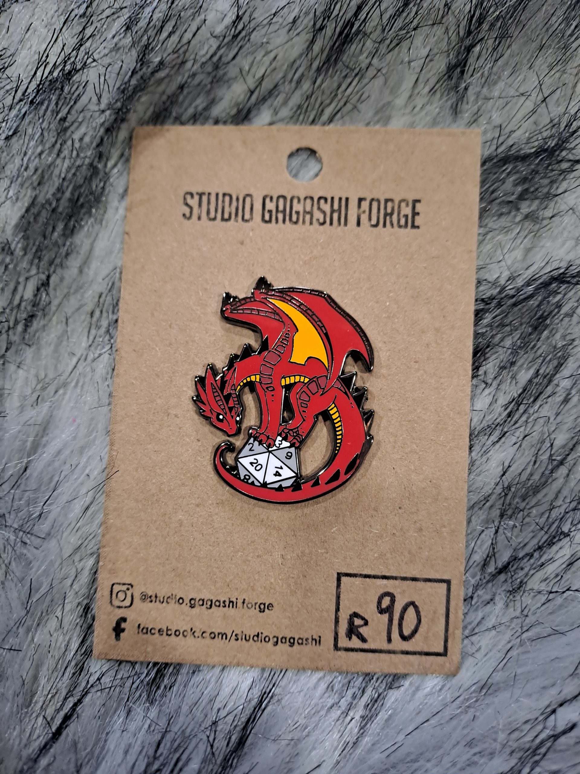 DnD Dragon Pin – Studio Gagashi